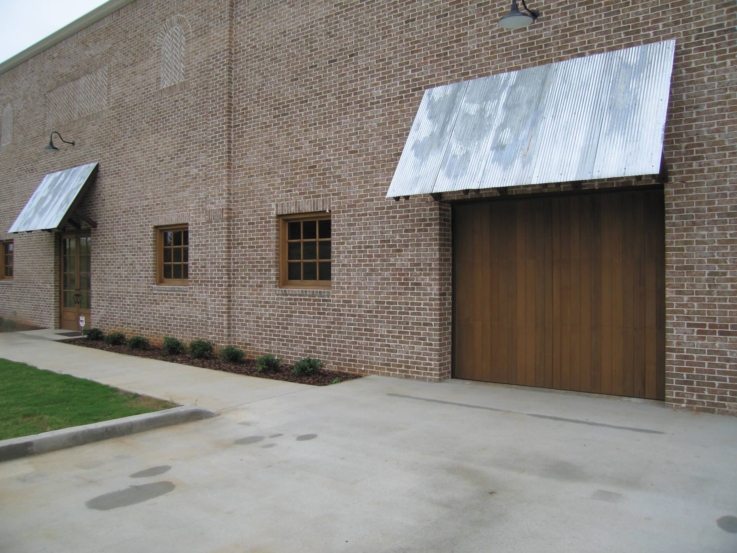 Vertical Lines – Doorsmith